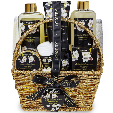 All the Elements of the Perfect Spa Gift Basket – Lovery